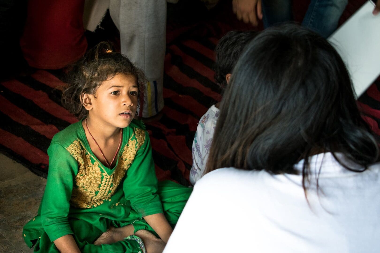 Making a Difference: Interns with Global Peace Serve Children in India ...