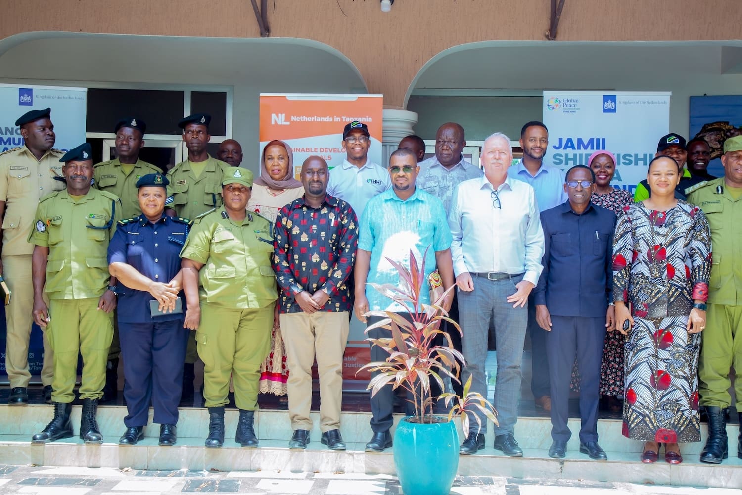 Enhancing Community Collaboration Through Community Policing in ...